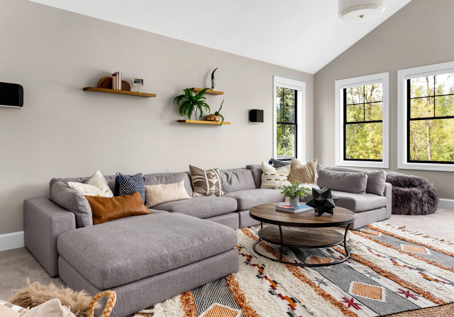 Top Homeware Trends To Give Your Living Room A Fresh Look in 2026 ...
